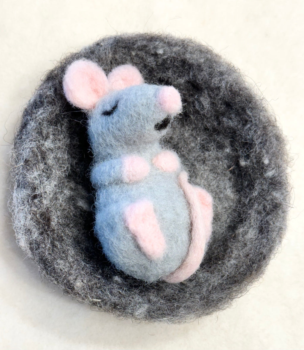 2024 The Nesting Mouse Class Sunday April 14th, 2024 11 am- 3 pm – The ...